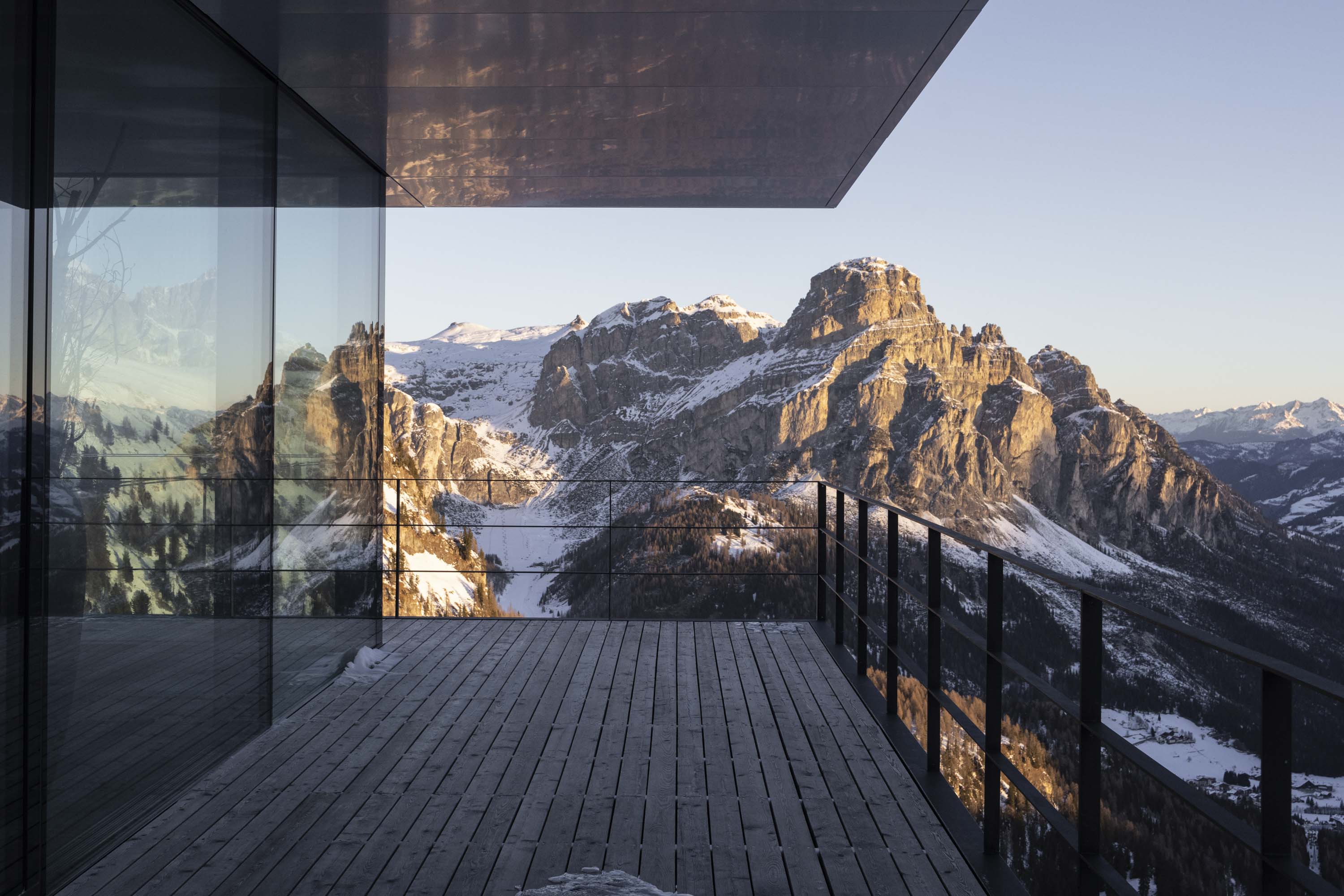 Piz Boé Alpine Lounge in Alta Badia